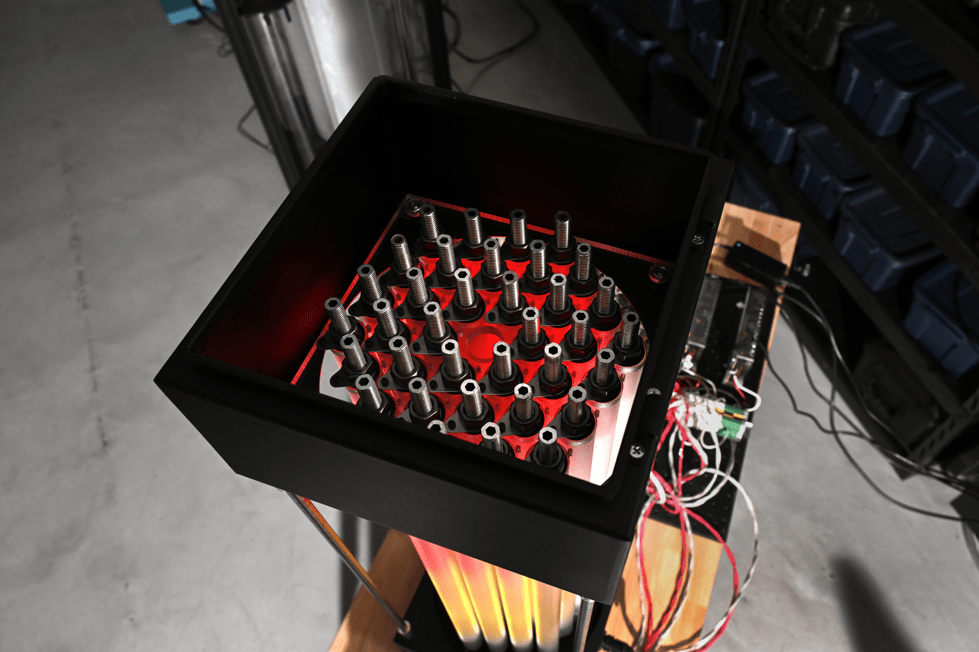 Researchers replace neutrons with light to develop next-generation ...